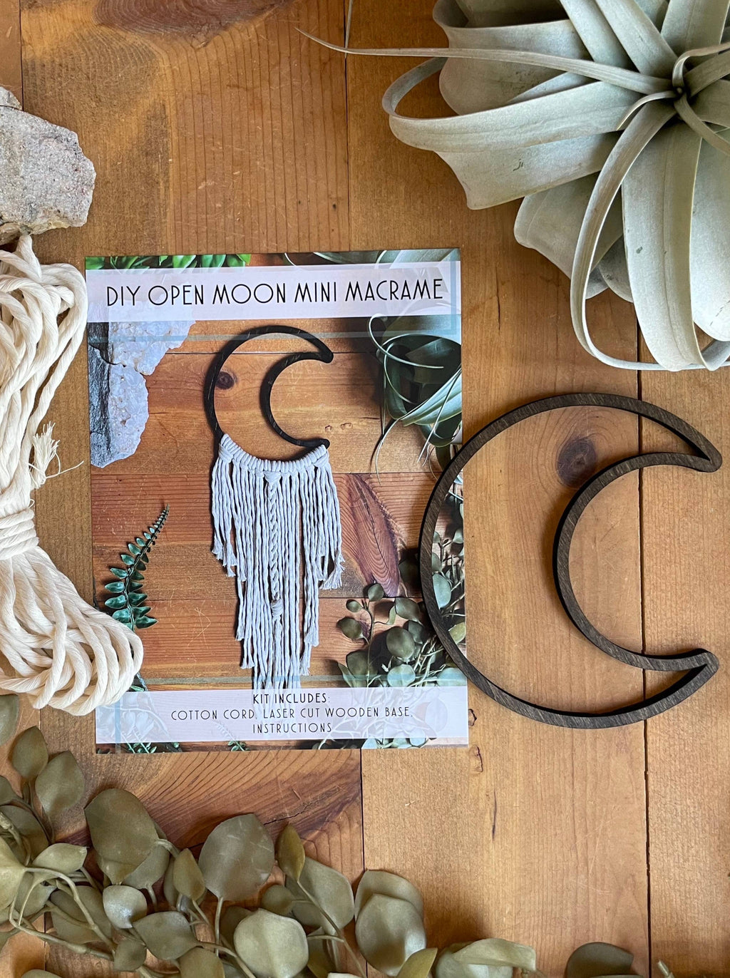 DIY Open Moon Beginner Mini Macrame Kit – Persephone's Hearth